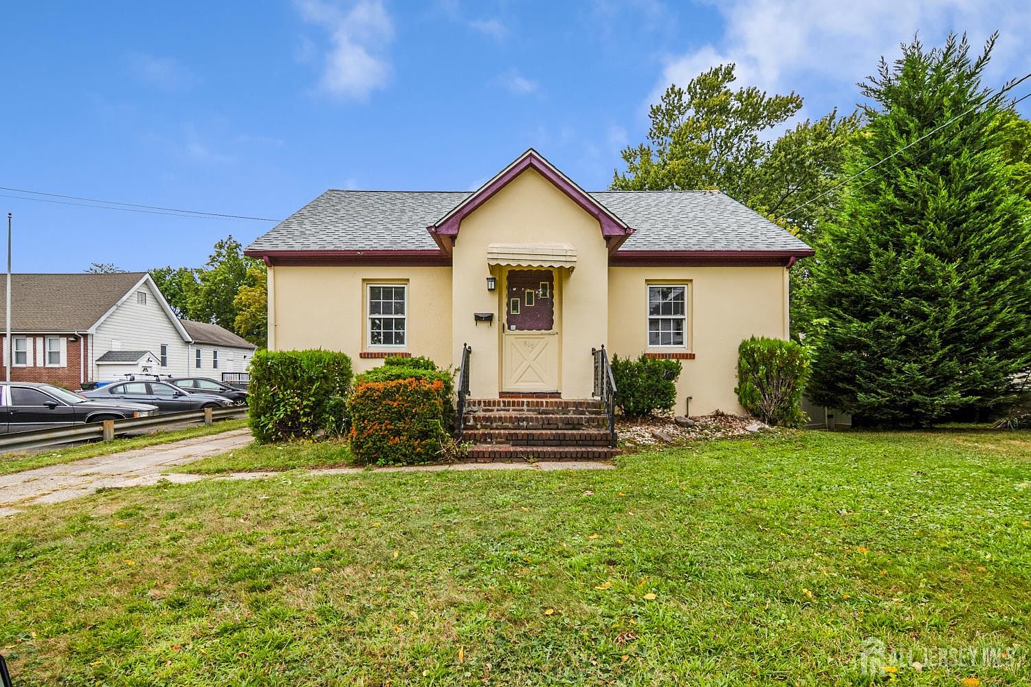 805 King George Rd, Fords, NJ 08863 | Zillow