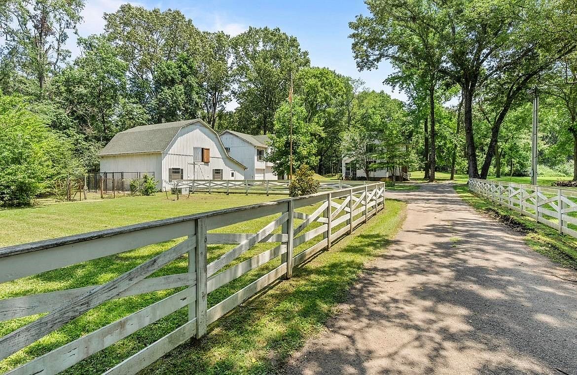 23875 Highway 57, La Grange, TN 38046 | MLS #10167215 | Zillow