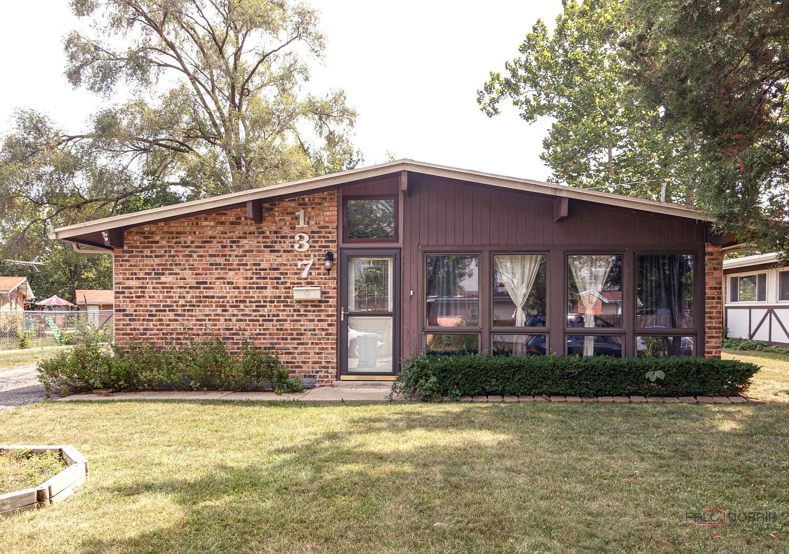 137 N Highview Ave, Addison, IL 60101 | MLS #12145482 | Zillow