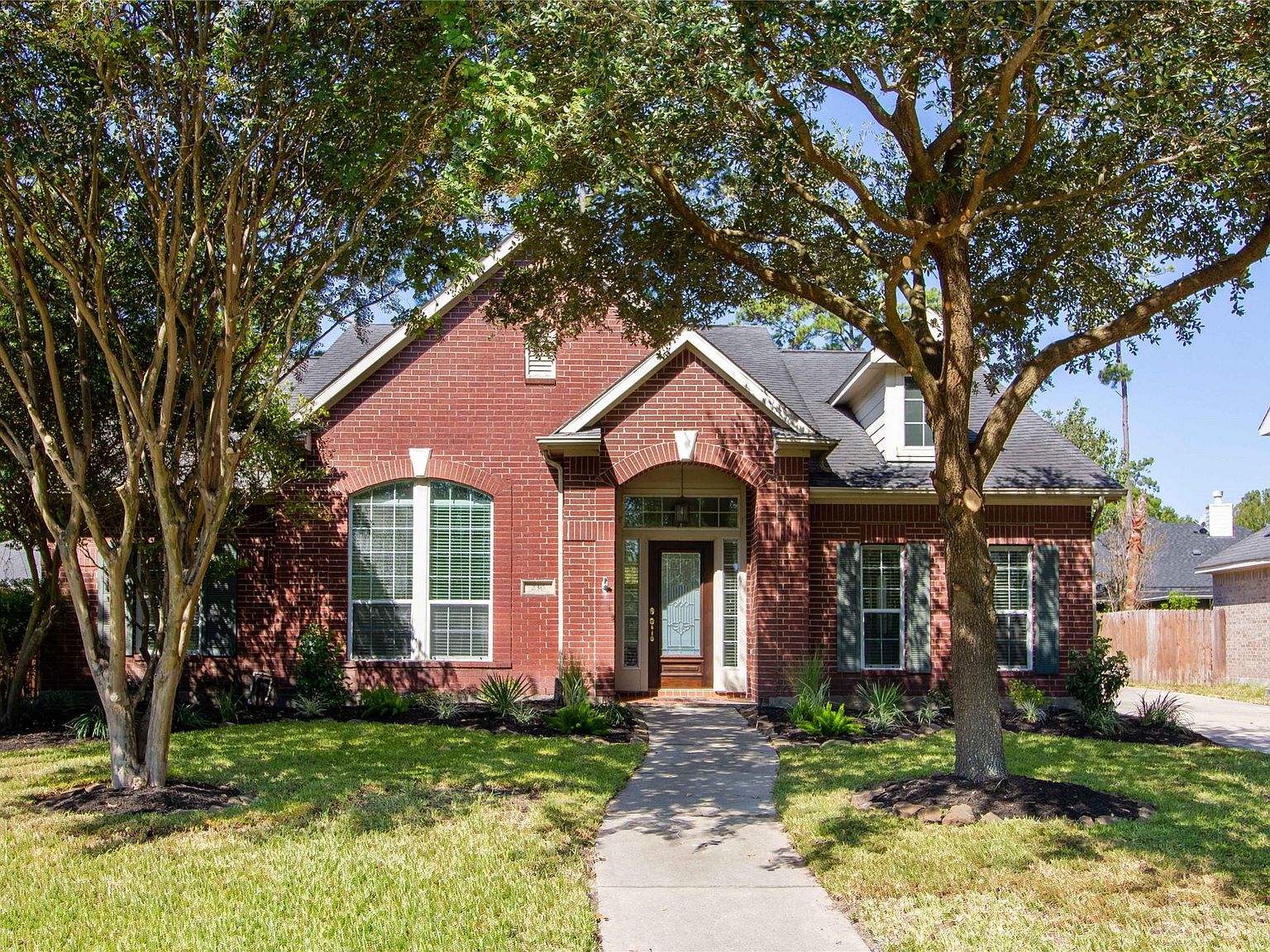 230 Spring Lakes Hvn, Spring, TX 77373 | Zillow