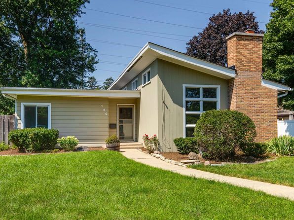 Libertyville IL Real Estate - Libertyville IL Homes For Sale | Zillow