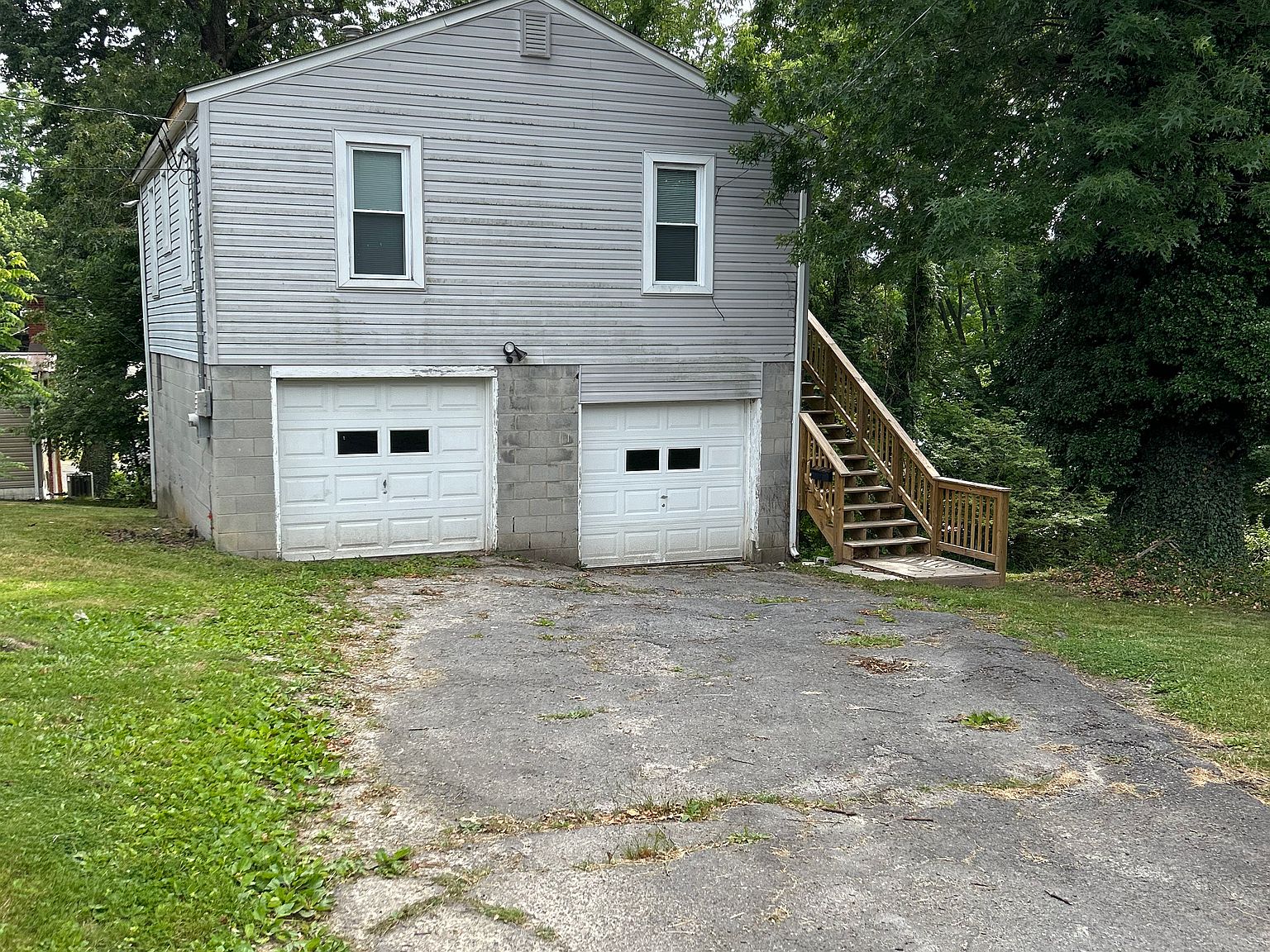 224 Clyde St #B, Beckley, WV 25801 | Zillow