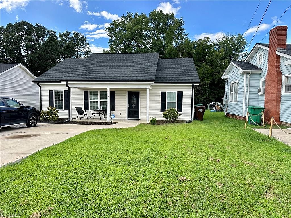 204 W Springfield Rd, High Point, NC 27263 | Zillow