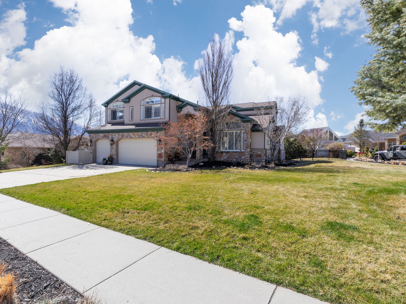 2646 E Grand Vista Way S, Salt Lake City, UT 84121 | MLS #2073159 | Zillow