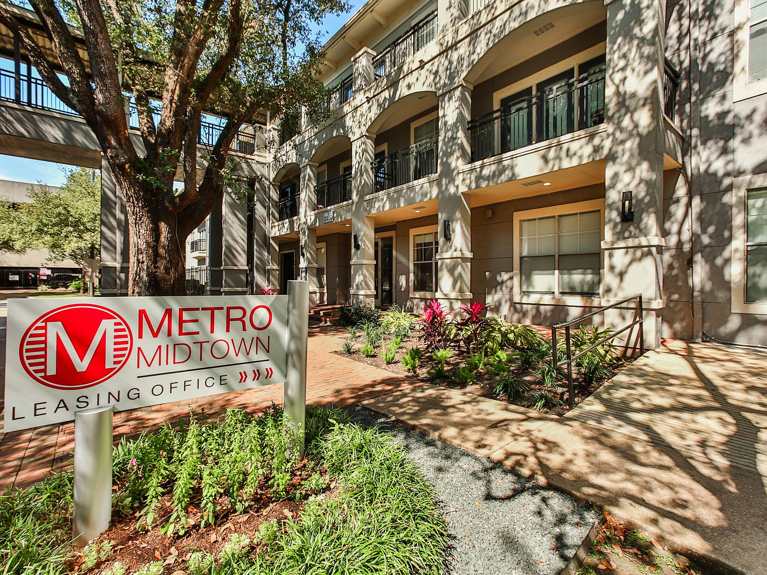 2350 Bagby St APT 4102, Houston, TX 77006 | Zillow