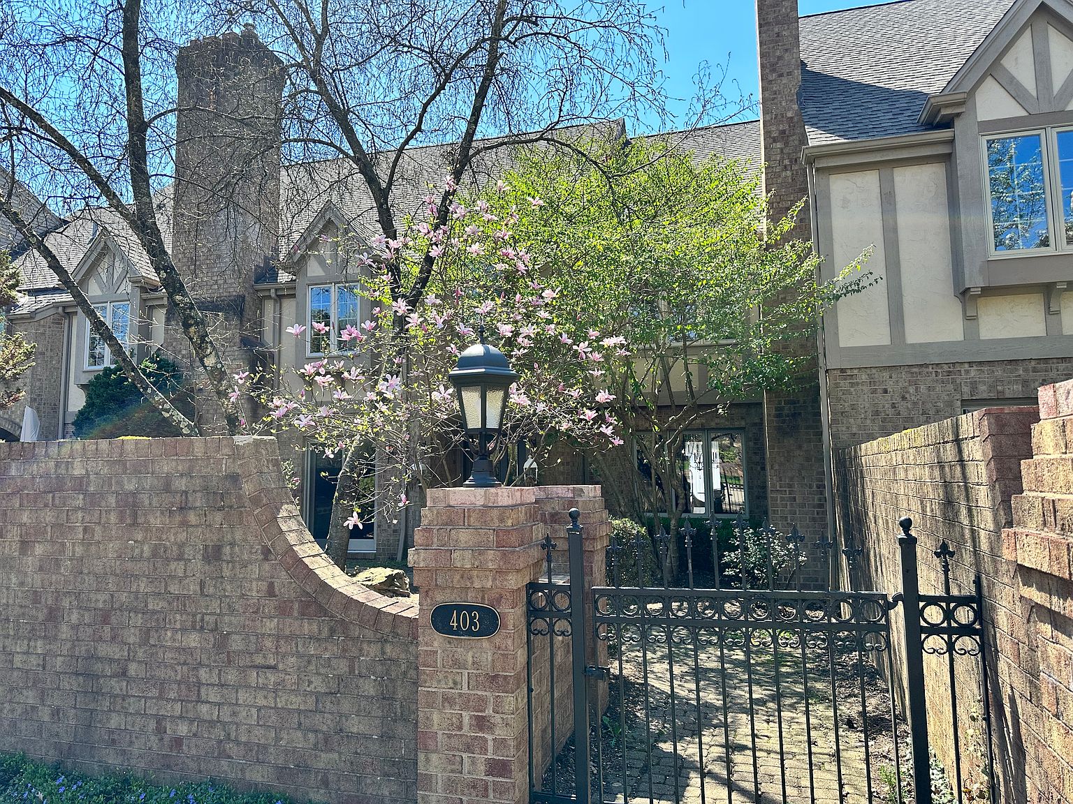 403 Landon Gate Gdn, Pittsburgh, PA 15238 | Zillow