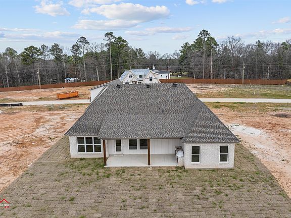 389 Newburn Ln, Shreveport, LA 71106 | MLS #20542842 | Zillow