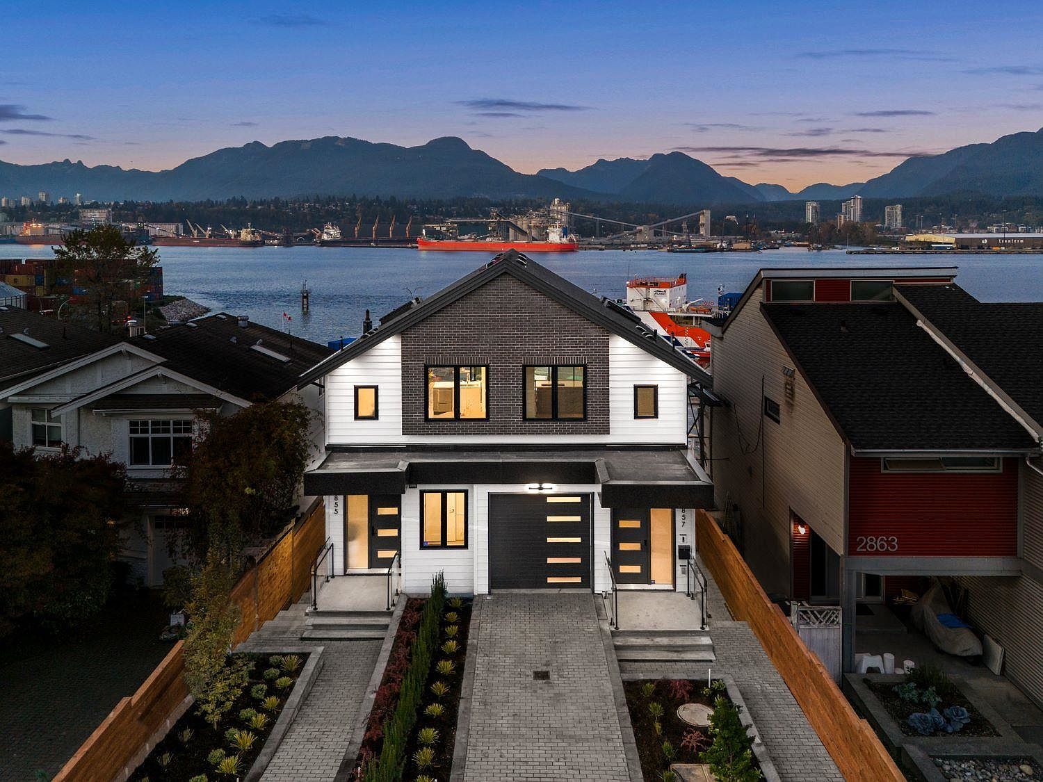 2857 Wall St, Vancouver, BC V5K 1A7 | MLS #R2851582 | Zillow