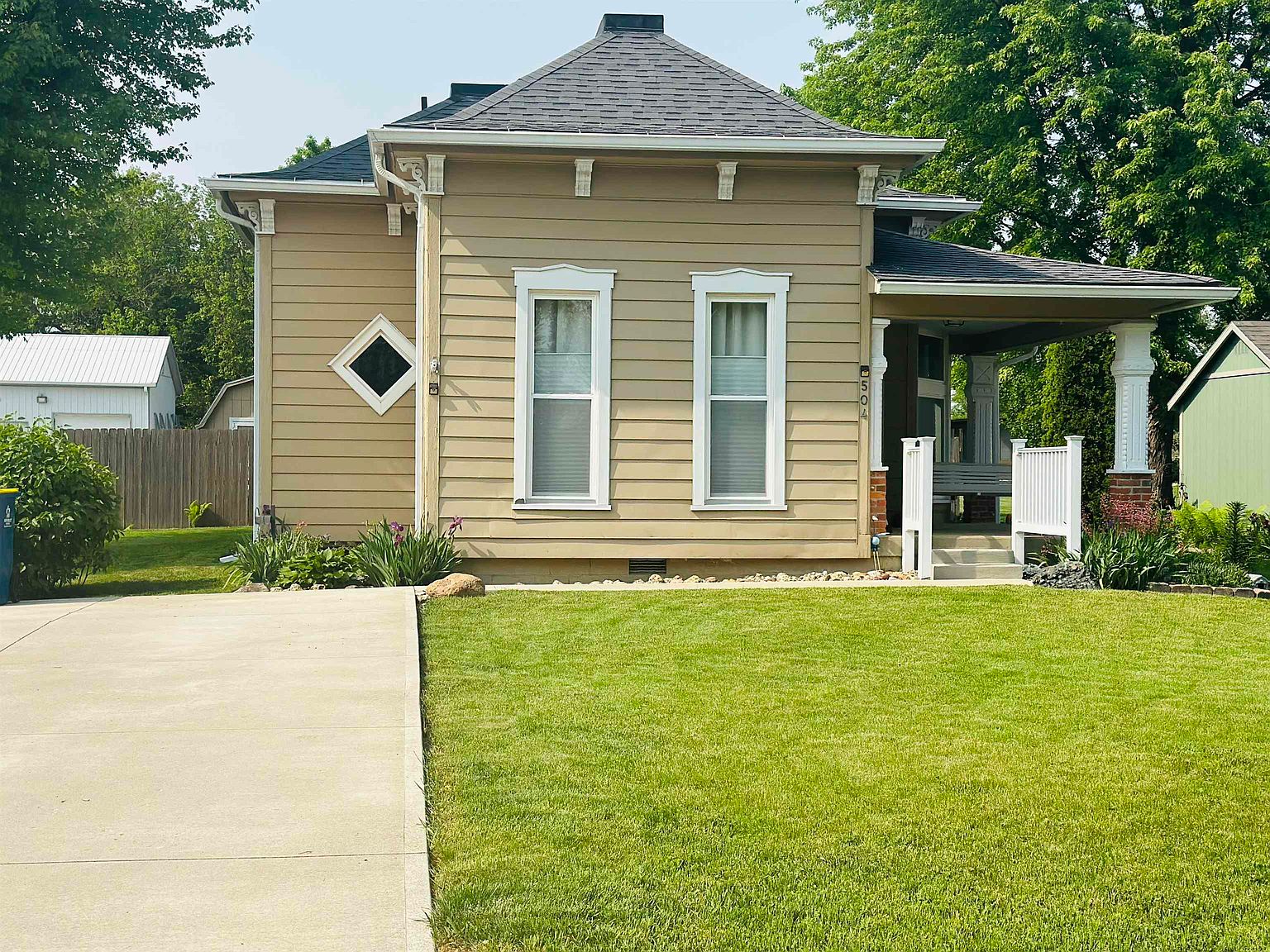 504 W Main St, Arcadia, IN 46030 | Zillow