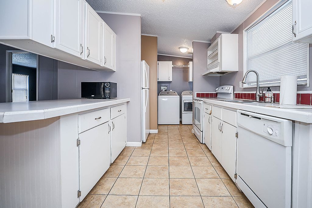 12850 State Highway 84 Paradise Vlg #18IPL, Davie, FL 33325 | Zillow