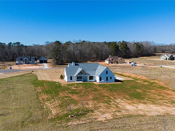 1122 Lake Varner Dr, Covington, GA 30014 | MLS #7349336 | Zillow