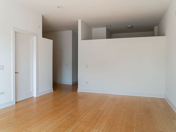 4730 N Kimball Ave APT 212, Chicago, IL 60625 | Zillow