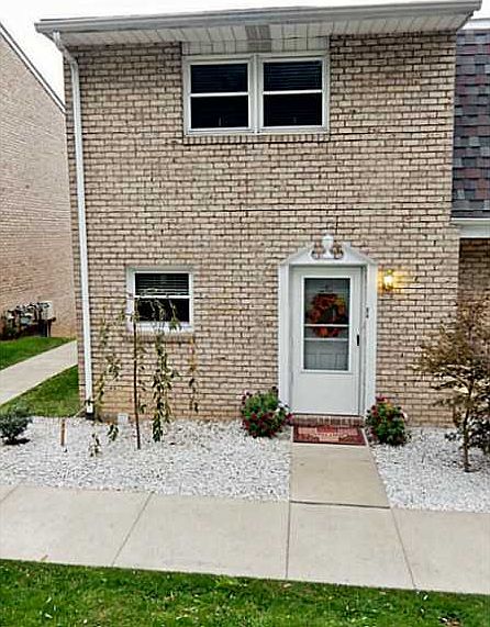 223D Stone Quarry Rd, Monaca, PA 15061 | Zillow