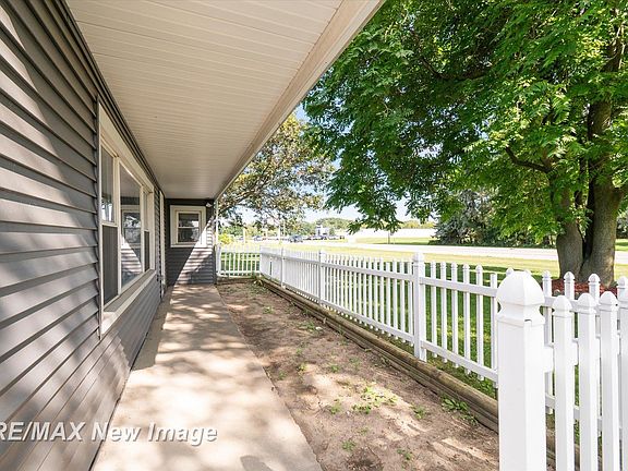3509 E M21 Rd, Corunna, MI 48817 | Zillow
