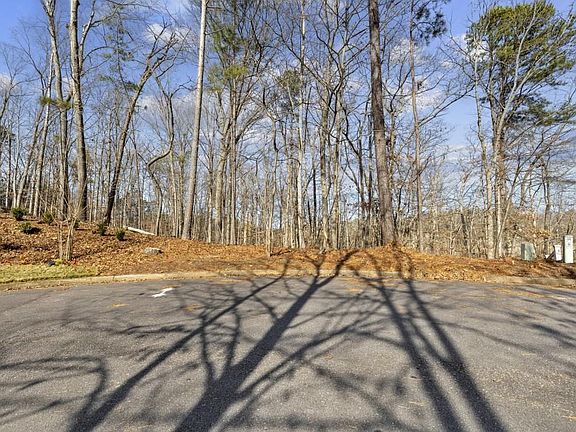 110 Cliffside Xing NE, Atlanta, GA 30350 | MLS #7639688 | Zillow