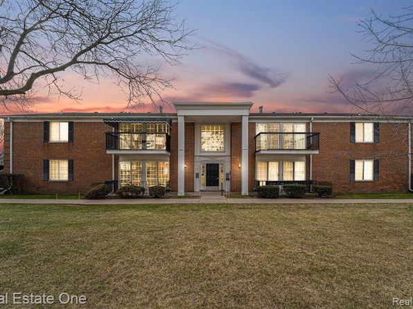 Saint Clair Shores MI Condos & Apartments For Sale - 15 Listings | Zillow