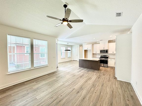 236 Wildlight Ave, Yulee, FL 32097 | MLS #106947 | Zillow