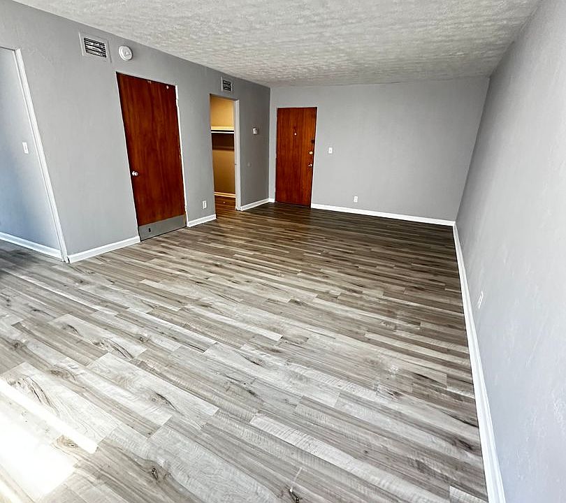 2812 E 130th St - 2812 E 130th St Cleveland OH | Zillow