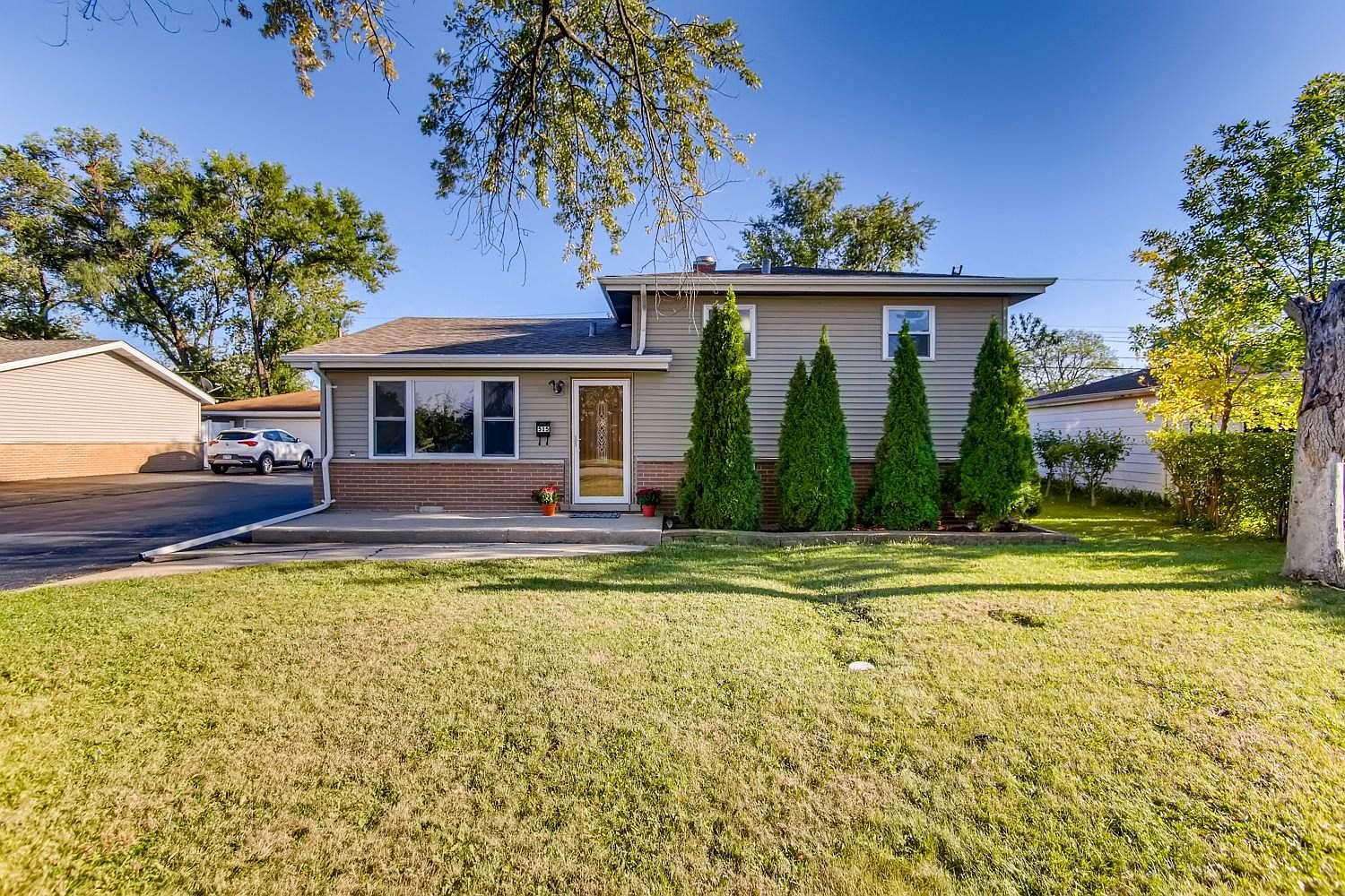 515 W Memory Ln, Addison, IL 60101 | Zillow