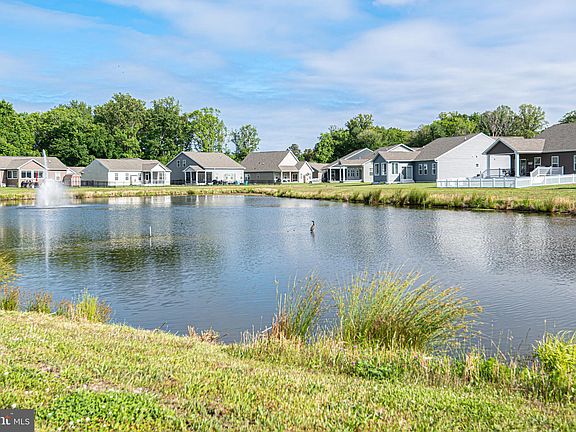 32653 Savage Farm Ct, Frankford, DE 19945 | MLS #DESU2062304 | Zillow