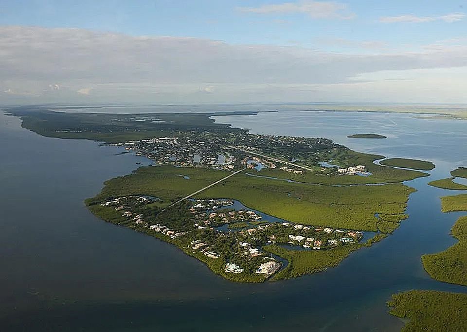 16 Osprey Ln, Ocean Reef, FL 33037 | Zillow