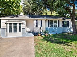 2809 Silverspring Rd, Carrollton, TX 75006 | MLS #20860790 | Zillow