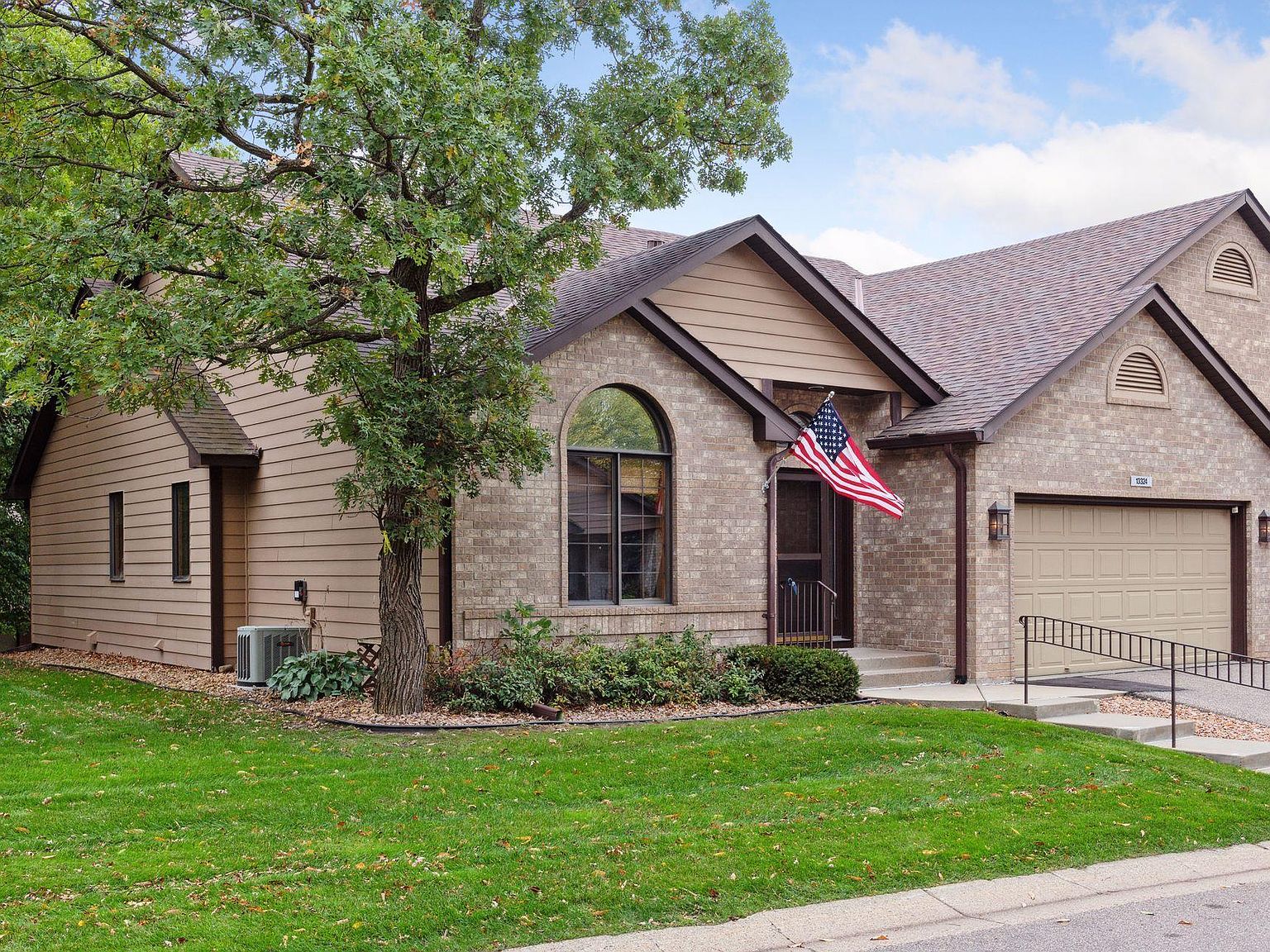 13324 Huntington Dr, Apple Valley, MN 55124 | Zillow