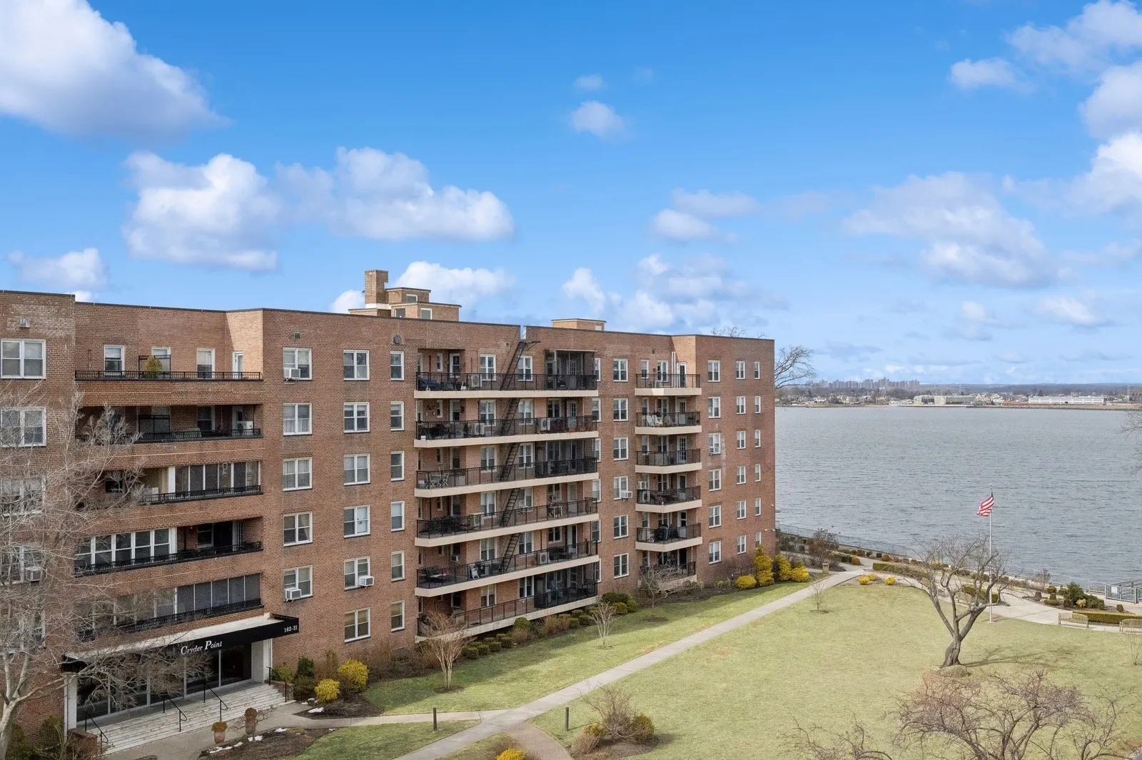 162-41 Powells Cove Boulevard #6B in Beechhurst, Queens | StreetEasy