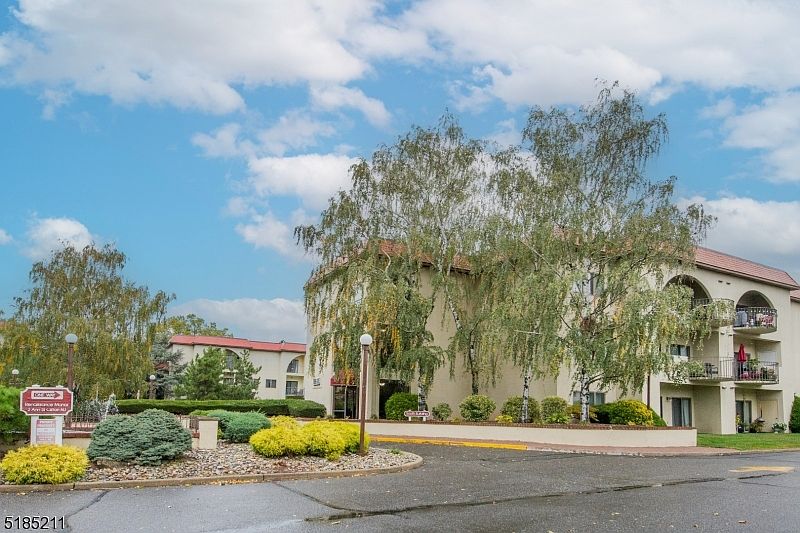 2 Ann St UNIT 306, Clifton, NJ 07013 | Zillow