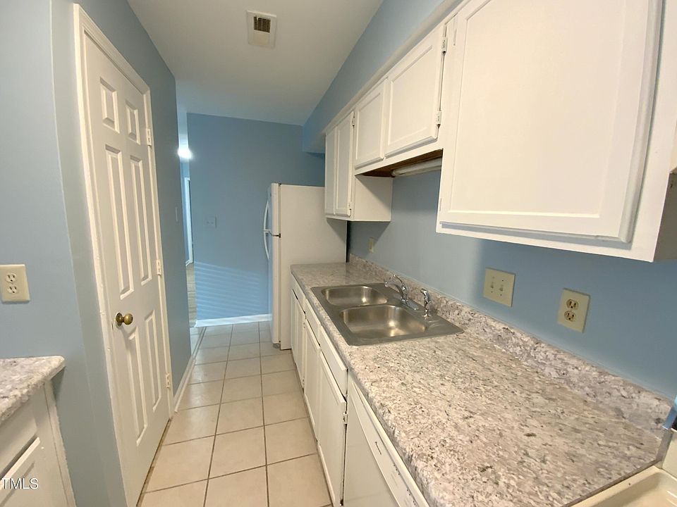 1300 Park Glen Dr Raleigh NC | Zillow