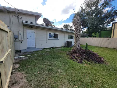 5 Pendleton Ave Eustis FL | Zillow