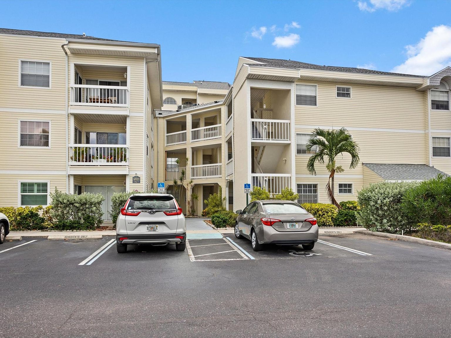 6931 Stones Throw Cir N #5107, Saint Petersburg, FL 33710 | Zillow