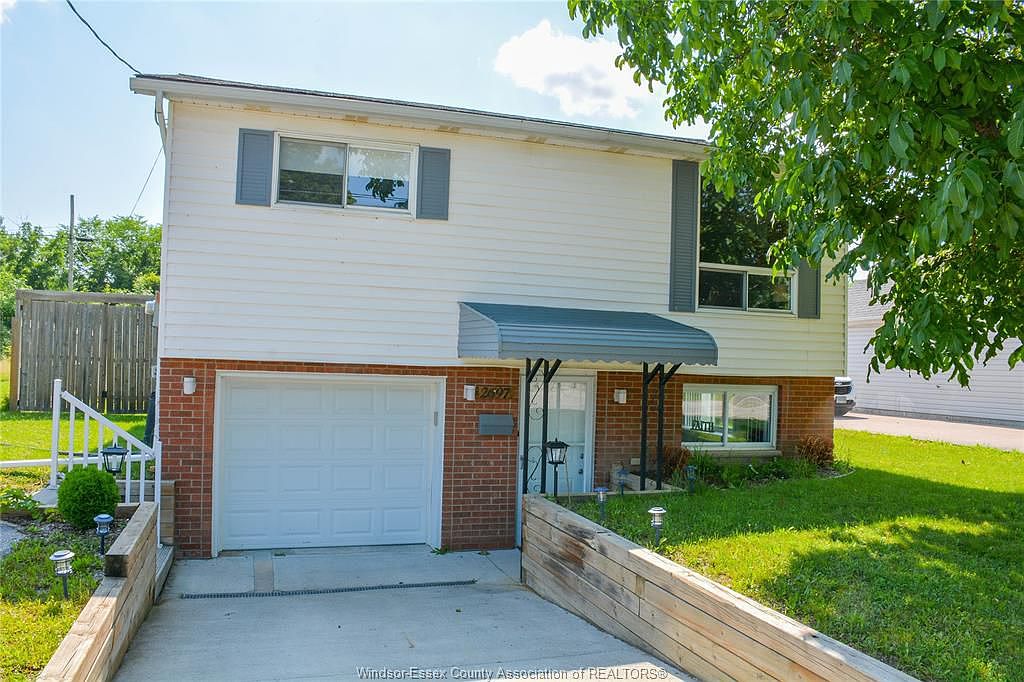 2697 Pillette Rd, Windsor, ON N8T 1P9 | Zillow