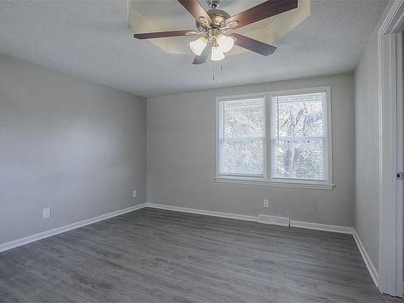 8413 Sterling Ave, Raytown, MO 64138 | MLS #2558094 | Zillow