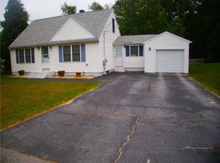 36 Cedar Swamp Rd, Smithfield, RI 02917 | MLS #1356286 | Zillow