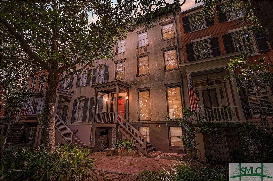 117 E Jones St, Savannah, GA 31401 | Zillow