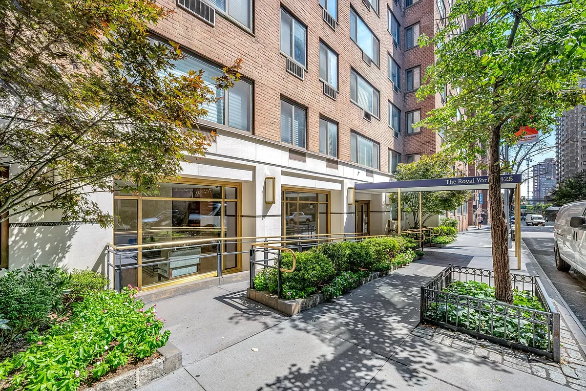 425 East 63rd Street #W12K in Lenox Hill, Manhattan | StreetEasy