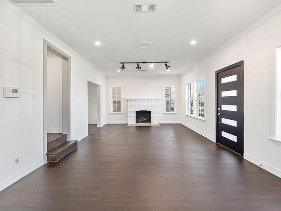 2520 Barbee St #A, Houston, TX 77004 | Zillow