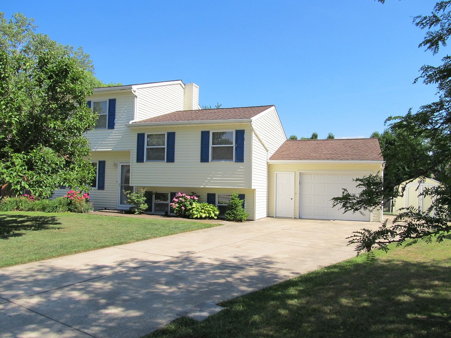 4916 Foxboro Ct, Erie, PA 16510 | Zillow