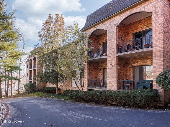 5800 Coach Gate Wynde APT 278, Louisville, KY 40207 | MLS #1652358 | Zillow