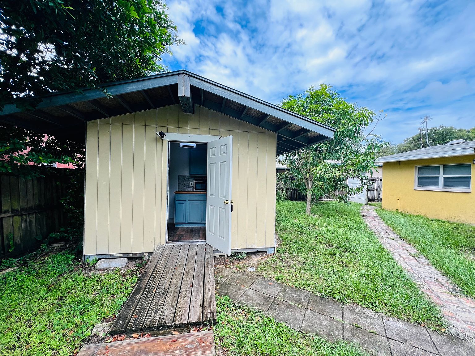 1821 Meridel Ave UNIT C, Tampa, FL 33612 | Zillow