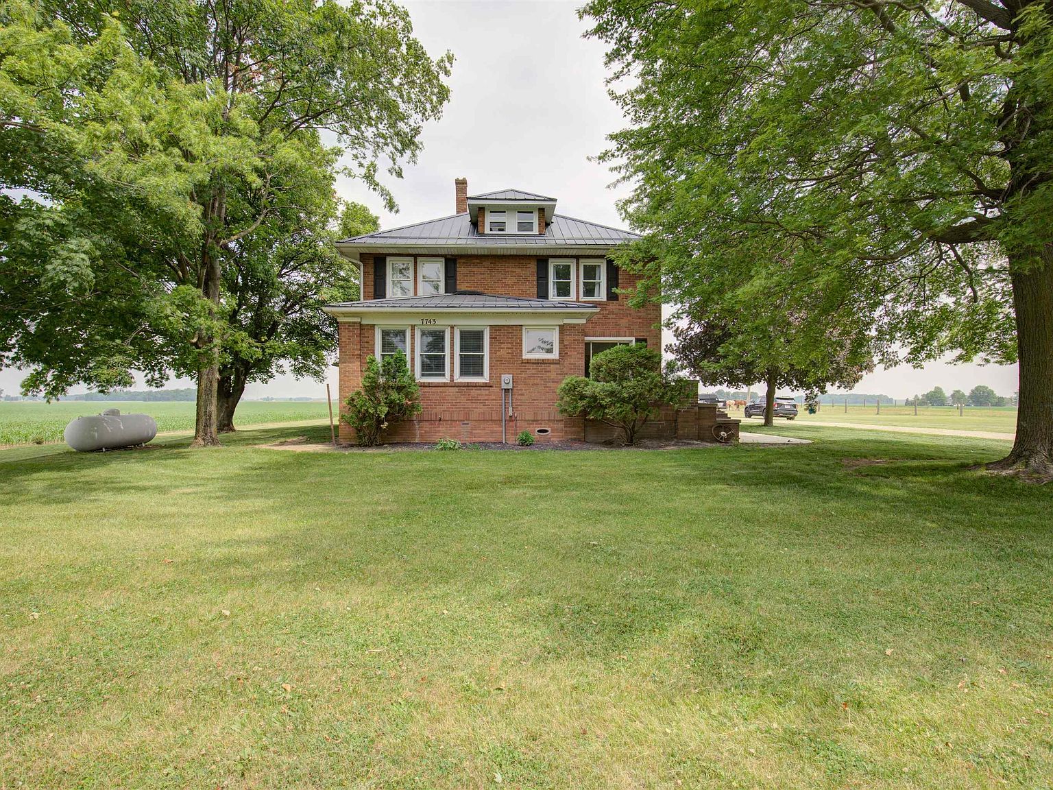 7743 E 300 N, Craigville, IN 46731 | Zillow