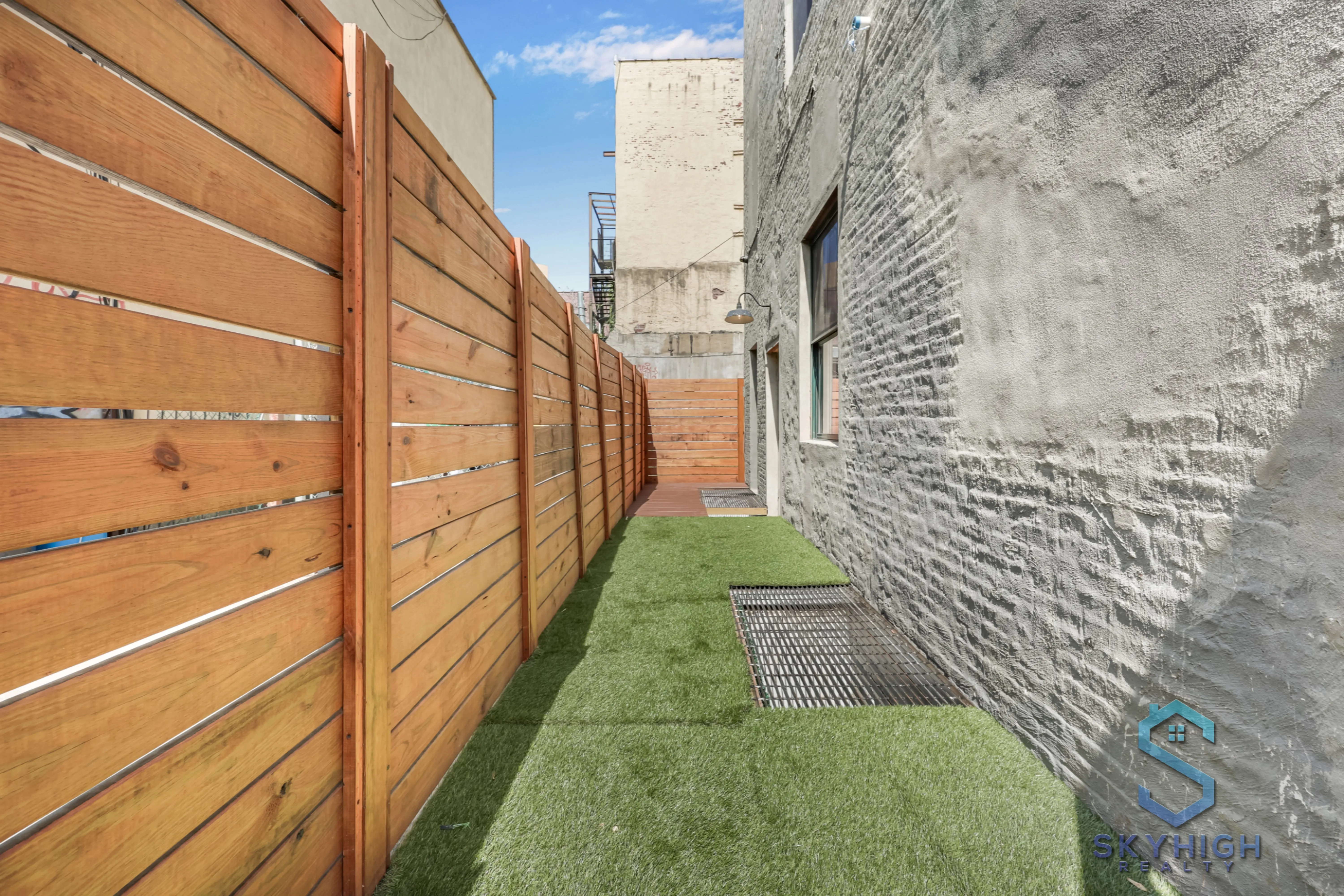 16 Howard Avenue #1F in Stuyvesant Heights, Brooklyn | StreetEasy