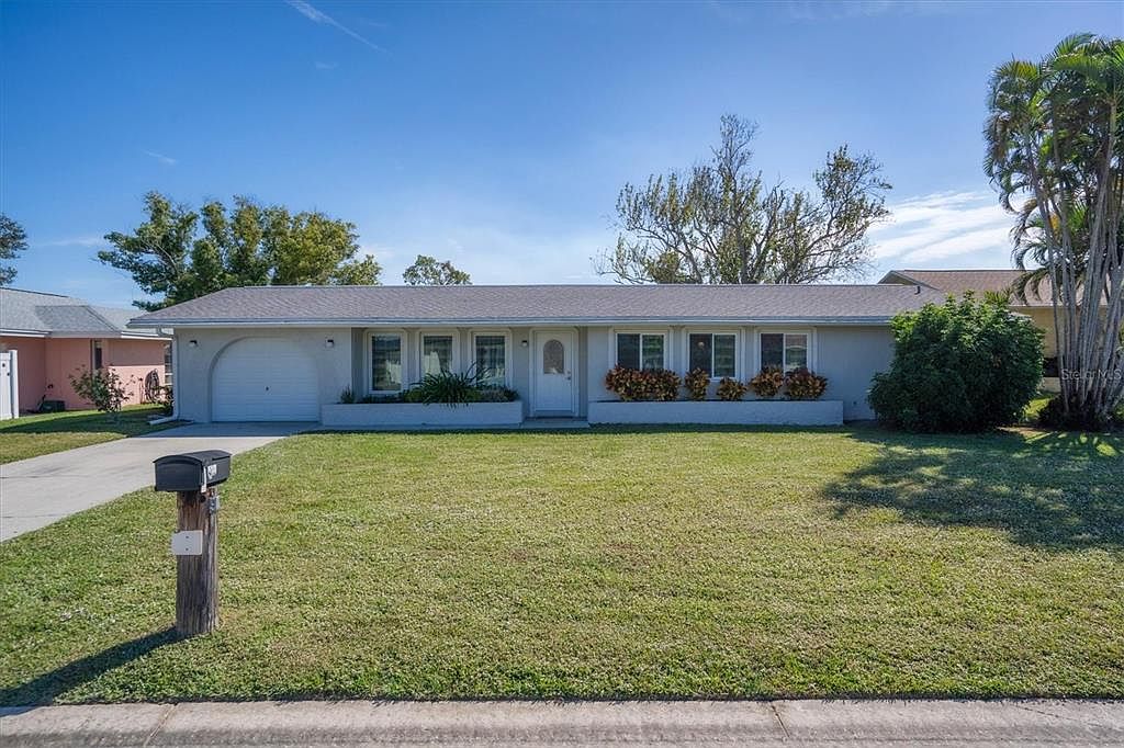 91 Caddy Rd, Rotonda West, FL 33947 | Zillow