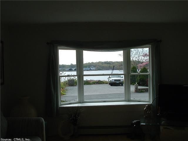 107 Fairview Ave, Groton, CT 06340 | Zillow