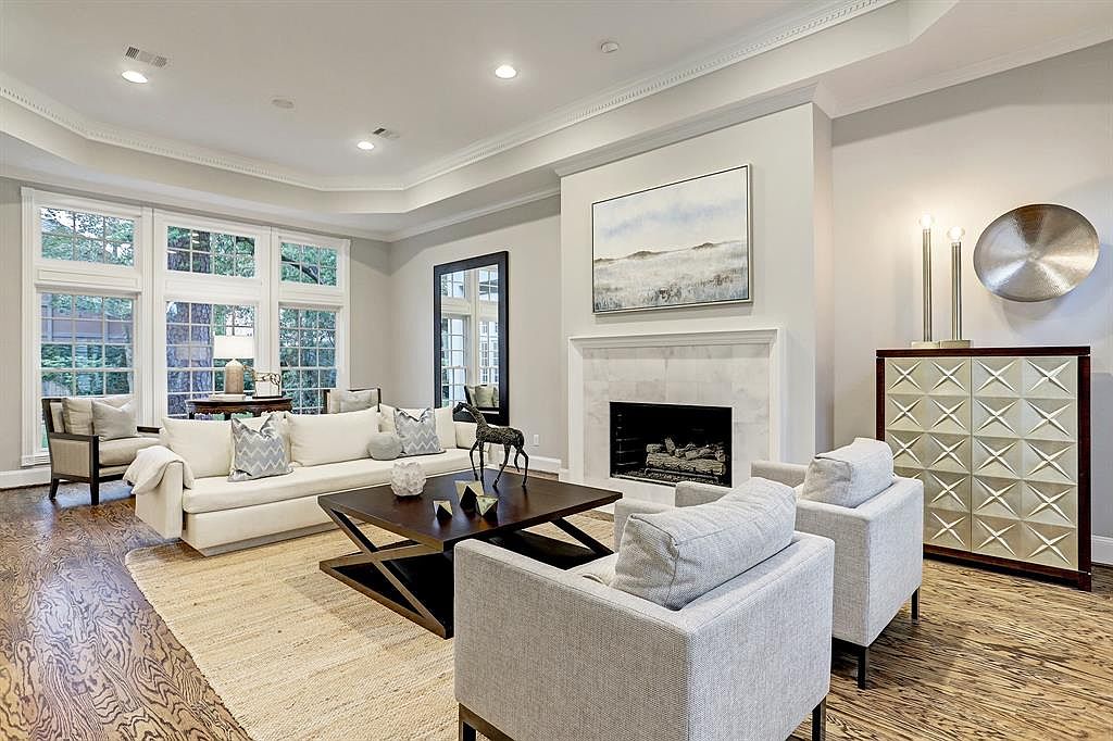 8710 Stable Crest Blvd, Houston, TX 77024 | Zillow