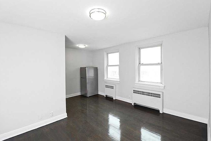 1233 Yonge St #107, Toronto, ON M4T 1W4 | Zillow