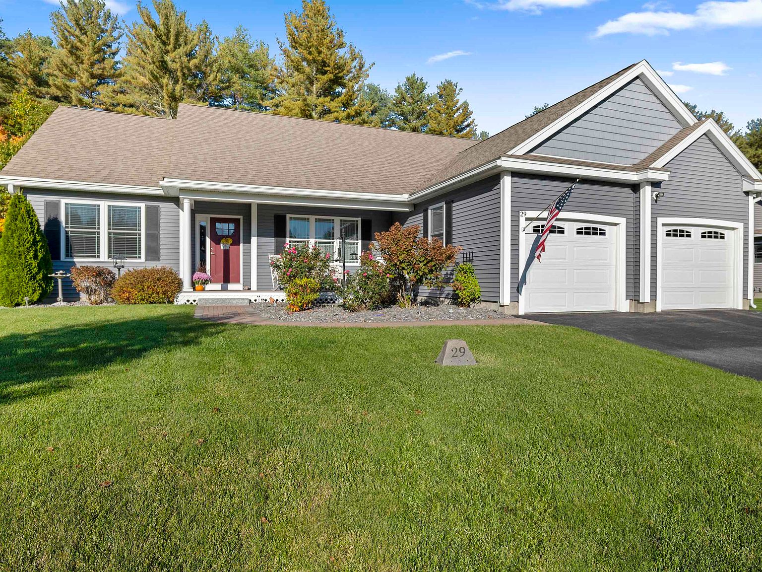 29 Pilgrim Circle, Nashua, NH 03063 | Zillow