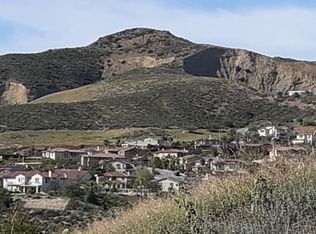 40 Hannah Cir #40, Simi Valley, CA 93063 | MLS #SR24012111 | Zillow