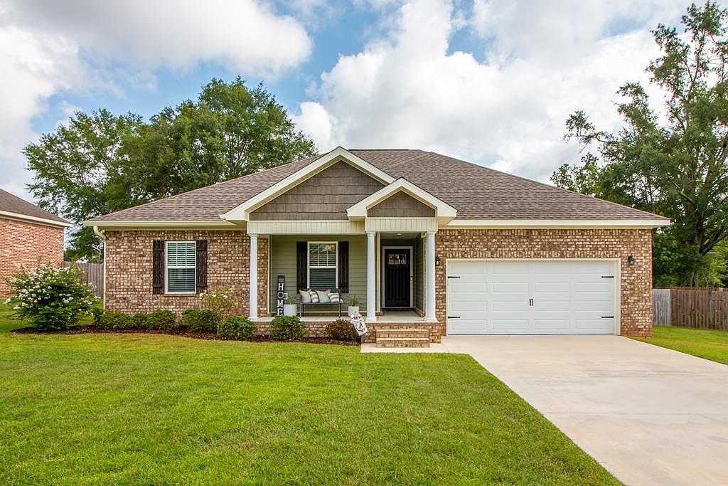 209 Tiffany Dr, Dothan, AL 36301 | Zillow